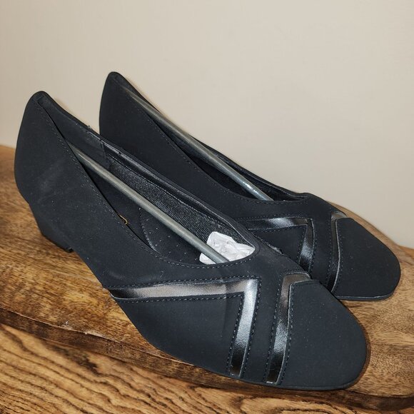 Beacon | Shoes | Comfort Well By Beacon Suede Look Black Wedge Heels ...